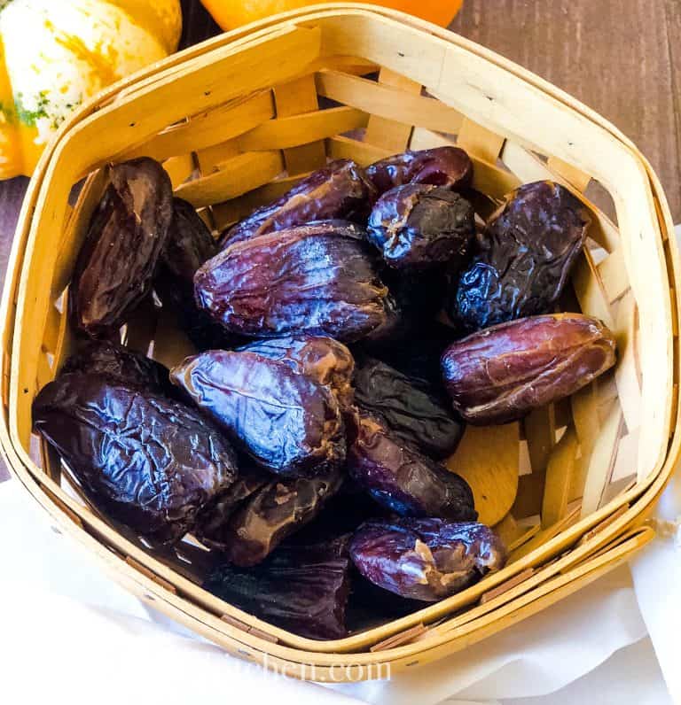 Medjool Dates, how to cook with them - Veggie Fun Kitchen