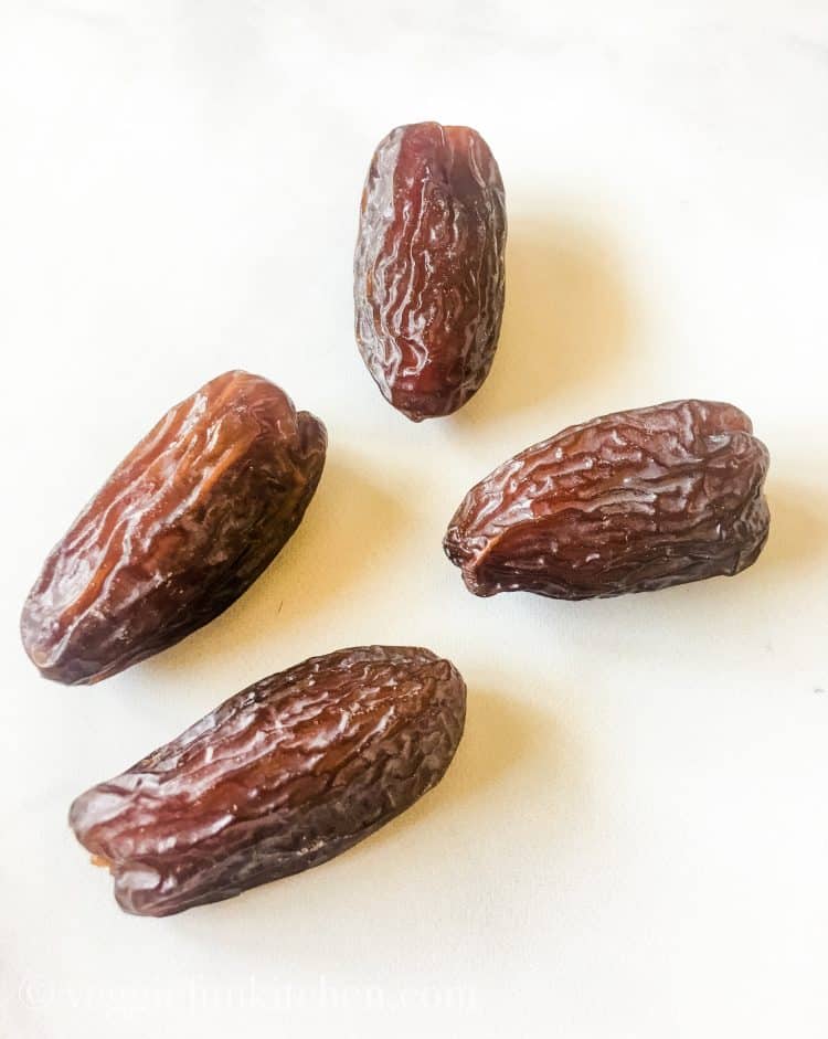 Medjool Dates, how to cook with them - Veggie Fun Kitchen