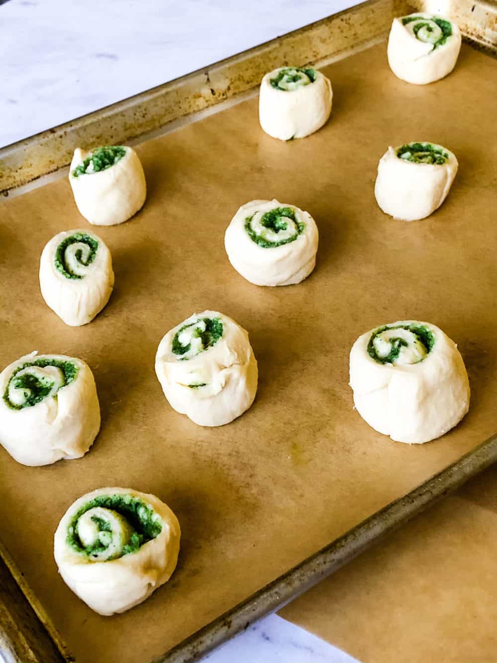 Easy Pesto Dinner Rolls with Canned Crescents - Veggie Fun Kitchen
