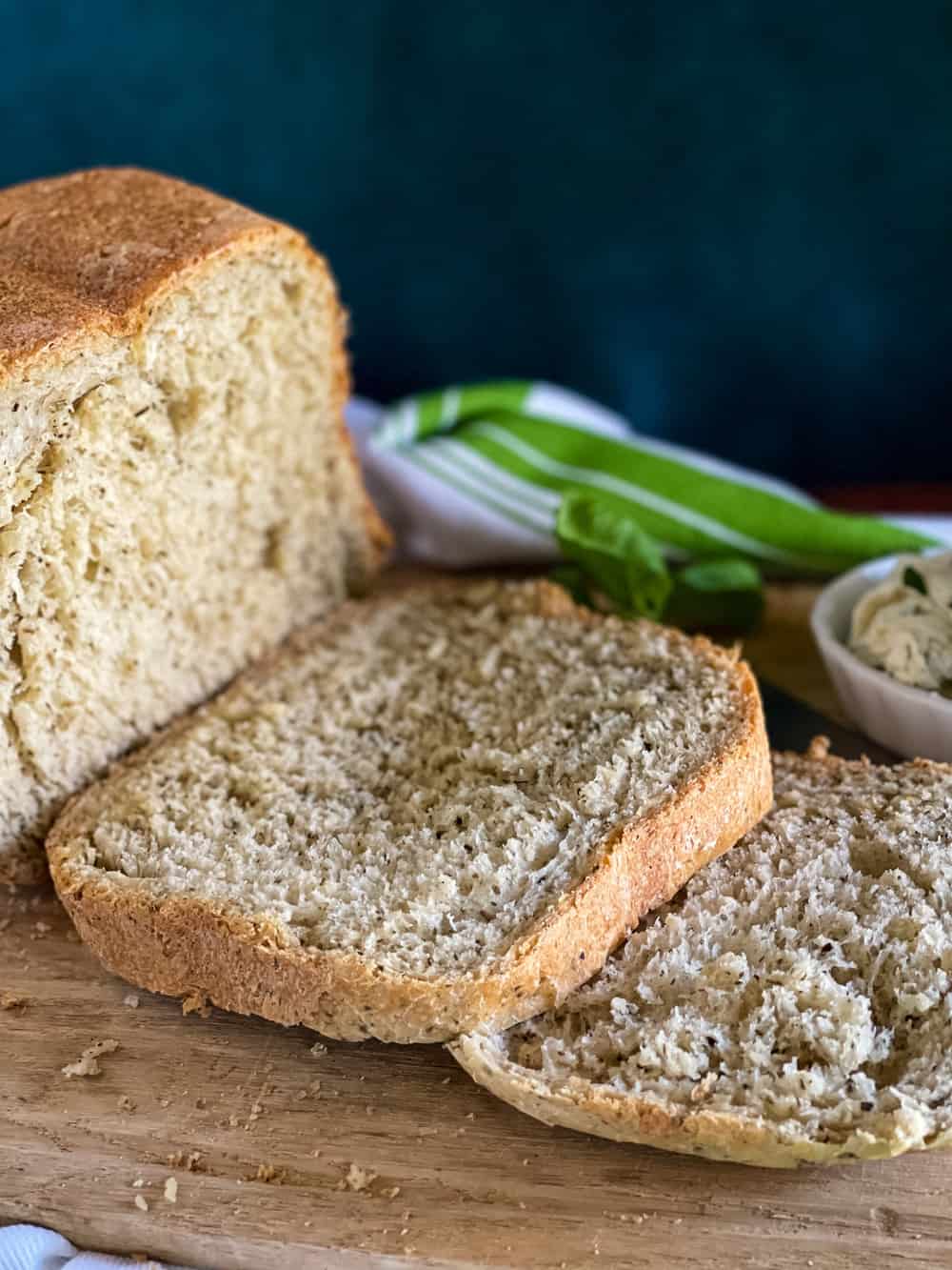 Olive Oil Herb Bread Made in the Bread Maker - Veggie Fun Kitchen