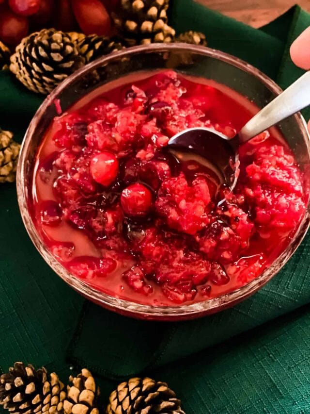 Cranberry Raspberry Sauce: Elegant Twist for Holiday Table - Veggie Fun ...
